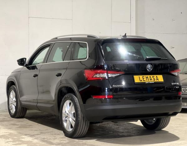 Skoda Kodiaq 2019 in Klaipeda, with an engine capacity of 0.00 L and mileage of 171 thousand km for 18999 €, photo 4 on AUTOMOTO.COM.LV