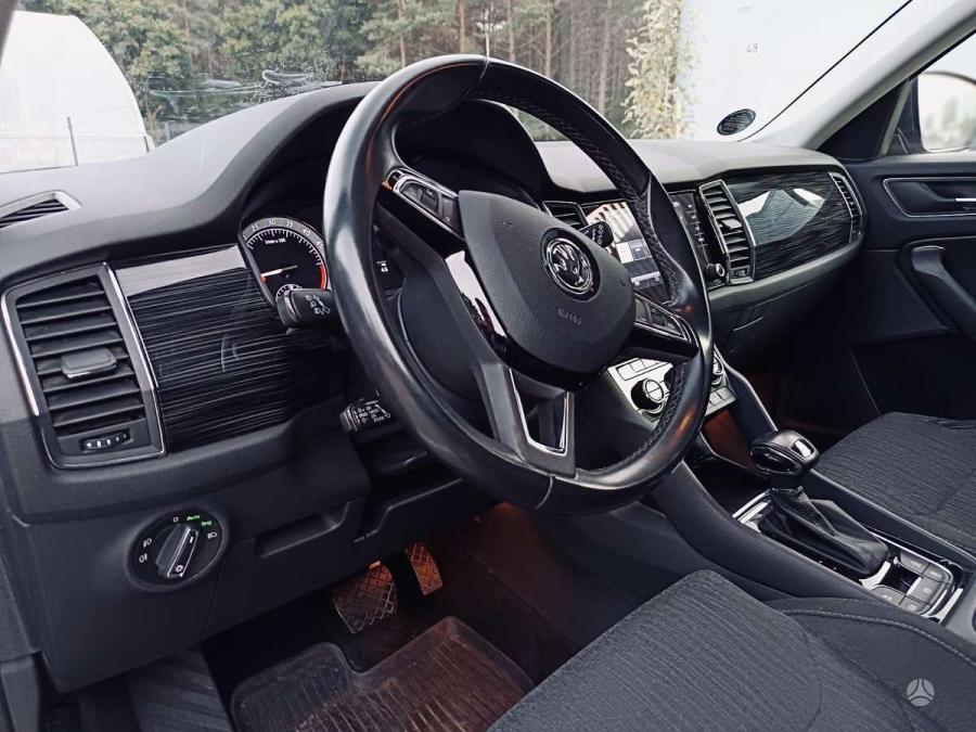 Skoda Kodiaq 2019 Utena, ar dzinēja tilpumu 1.97 L un nobraukumu 369 tūkst. km par 15950 €, foto 51 vietnē AUTOMOTO.COM.LV
