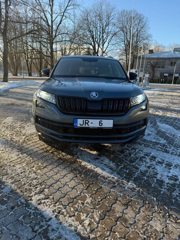 Skoda Kodiaq 2020 in Riga, with an engine capacity of 1.50 L and mileage of 90 thousand km for 22700 €, photo 5 on AUTOMOTO.COM.LV