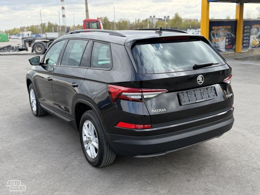 Skoda Kodiaq 2021 Panevēža, ar dzinēja tilpumu 1.50 L un nobraukumu 43 tūkst. km par 23550 €, foto 5 vietnē AUTOMOTO.COM.LV