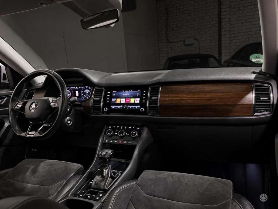 Skoda Kodiaq 2021 in Klaipeda, with an engine capacity of 0.00 L and mileage of 176 thousand km for 22999 €, photo 3 on AUTOMOTO.COM.LV