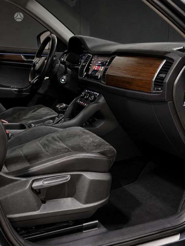 Skoda Kodiaq 2021 in Klaipeda on AUTOMOTO.COM.LV Skoda Kodiaq 2021 in Klaipeda, with an engine capacity of 0.00 L and mileage of 176 thousand km for 22999 €, photo 5 on AUTOMOTO.COM.LV
