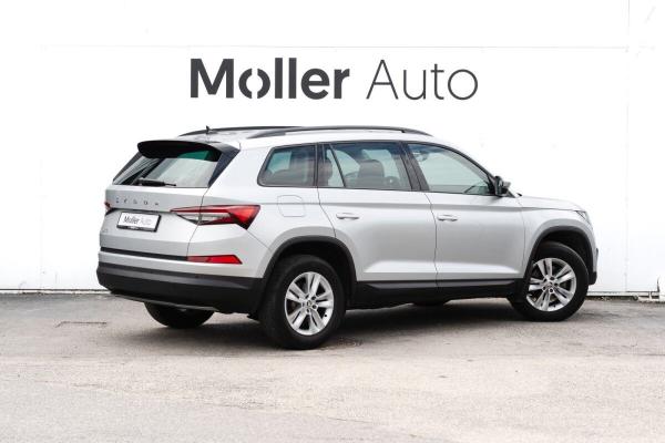 Skoda Kodiaq 2022 in Riga, with an engine capacity of 1.50 L and mileage of 50 thousand km for 24850 €, photo 5 on AUTOMOTO.COM.LV