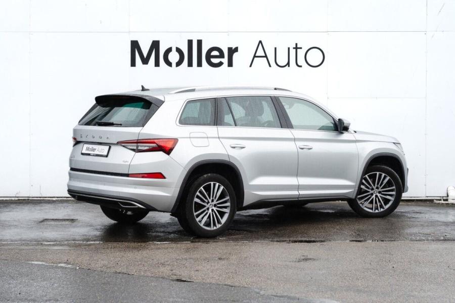 Skoda Kodiaq 2023 in Riga, with an engine capacity of 2.00 L and mileage of 134 thousand km for 30500 €, photo 5 on AUTOMOTO.COM.LV