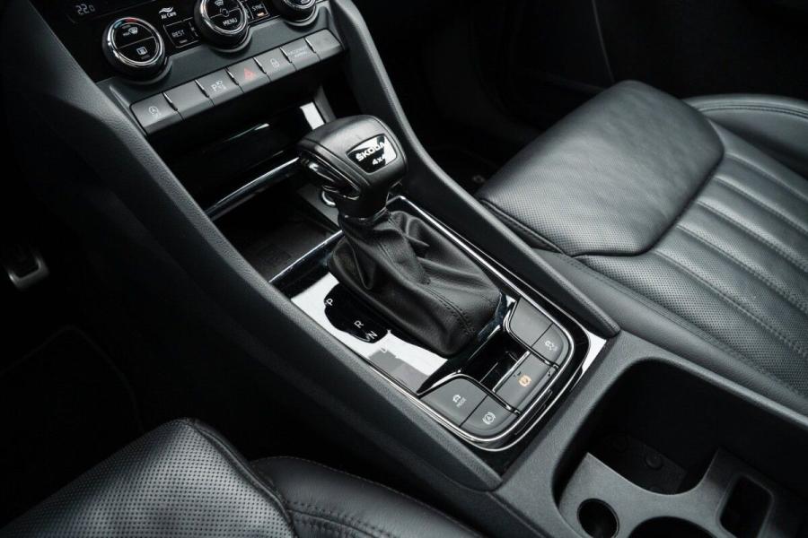 Skoda Kodiaq 2023 in Riga, with an engine capacity of 2.00 L and mileage of 134 thousand km for 30500 €, photo 21 on AUTOMOTO.COM.LV