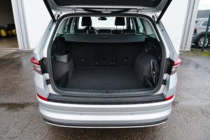 Skoda Kodiaq 2023 in Riga, with an engine capacity of 2.00 L and mileage of 134 thousand km for 30500 €, photo 32 on AUTOMOTO.COM.LV