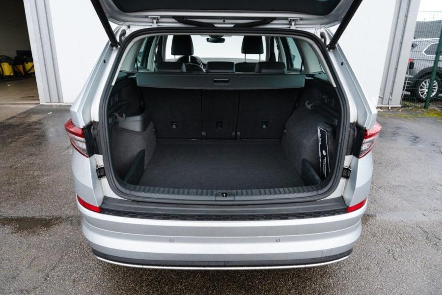 Skoda Kodiaq 2023 in Riga, with an engine capacity of 2.00 L and mileage of 134 thousand km for 30500 €, photo 32 on AUTOMOTO.COM.LV