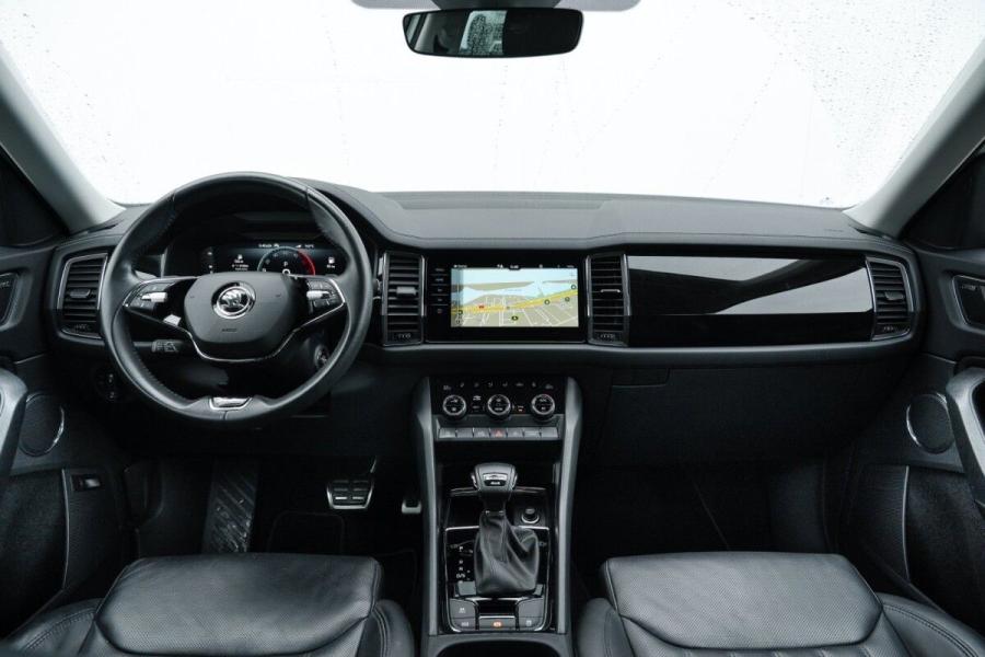 Skoda Kodiaq 2023 in Riga, with an engine capacity of 2.00 L and mileage of 134 thousand km for 30500 €, photo 36 on AUTOMOTO.COM.LV