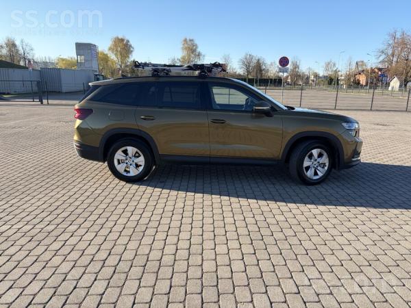 Skoda Kodiaq 2024 Jelgava, ar dzinēja tilpumu 1.50 L un nobraukumu 22 tūkst. km par 33600 €, foto 1 vietnē AUTOMOTO.COM.LV