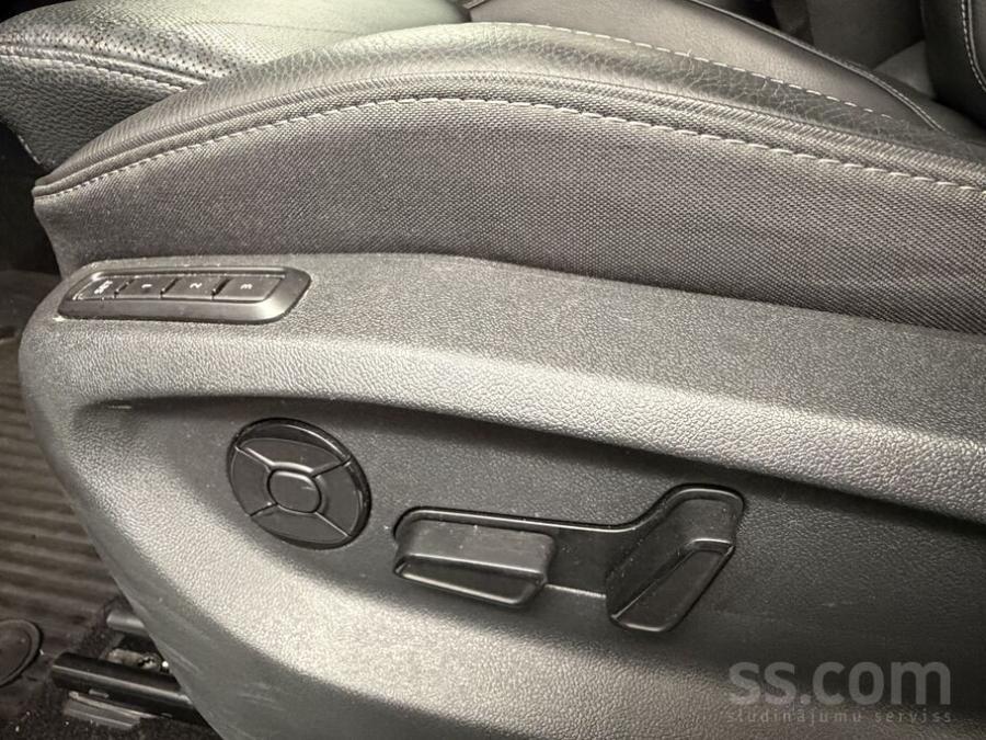 Шкода Kodiaq 2024 в Рига, объемом двигателя 2.00 л и пробегом 29 тыс. км за 40990 €, фото 17 на AUTOMOTO.COM.LV