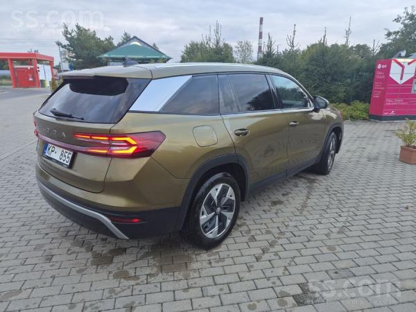 Skoda Kodiaq 2024 Rīga vietnē Skoda Kodiaq 2024 Rīga, ar dzinēja tilpumu 1.50 L un nobraukumu 33 tūkst. km par 33000 €, foto 8 vietnē AUTOMOTO.COM.LV