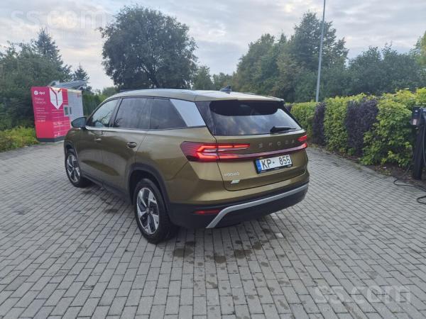Skoda Kodiaq 2024 Rīga vietnē Skoda Kodiaq 2024 Rīga, ar dzinēja tilpumu 1.50 L un nobraukumu 33 tūkst. km par 33000 €, foto 10 vietnē AUTOMOTO.COM.LV