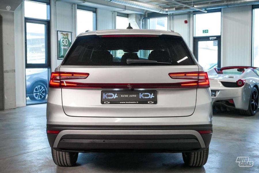 Skoda Kodiaq 2025 Marijampole, ar dzinēja tilpumu 2.00 L un nobraukumu 8 tūkst. km par 36950 €, foto 11 vietnē AUTOMOTO.COM.LV