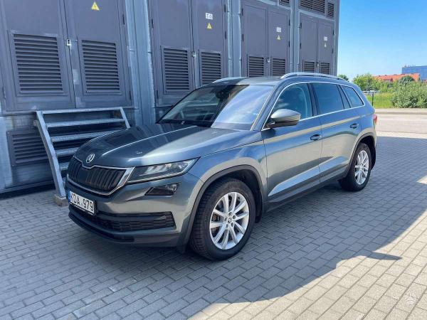 Green Skoda Kodiaq 2017 in Klaipeda, with an engine capacity of 1.97 L and mileage of 539 thousand km for 13500 €, photo 1 on AUTOMOTO.COM.LV