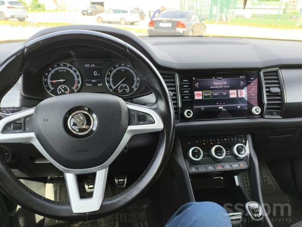 Зеленый Шкода Kodiaq 2017 в Даугавпилс, объемом двигателя 2.00 л и пробегом 172 тыс. км за 16600 €, фото 6 на AUTOMOTO.COM.LV