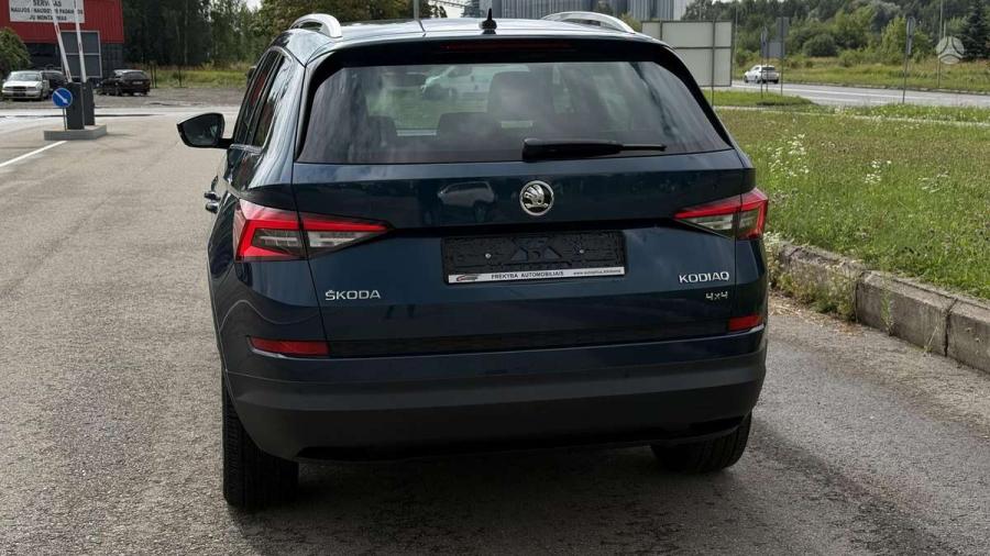 Zaļš Skoda Kodiaq 2017 Panevēža, ar dzinēja tilpumu 1.97 L un nobraukumu 93 tūkst. km par 21800 €, foto 13 vietnē AUTOMOTO.COM.LV