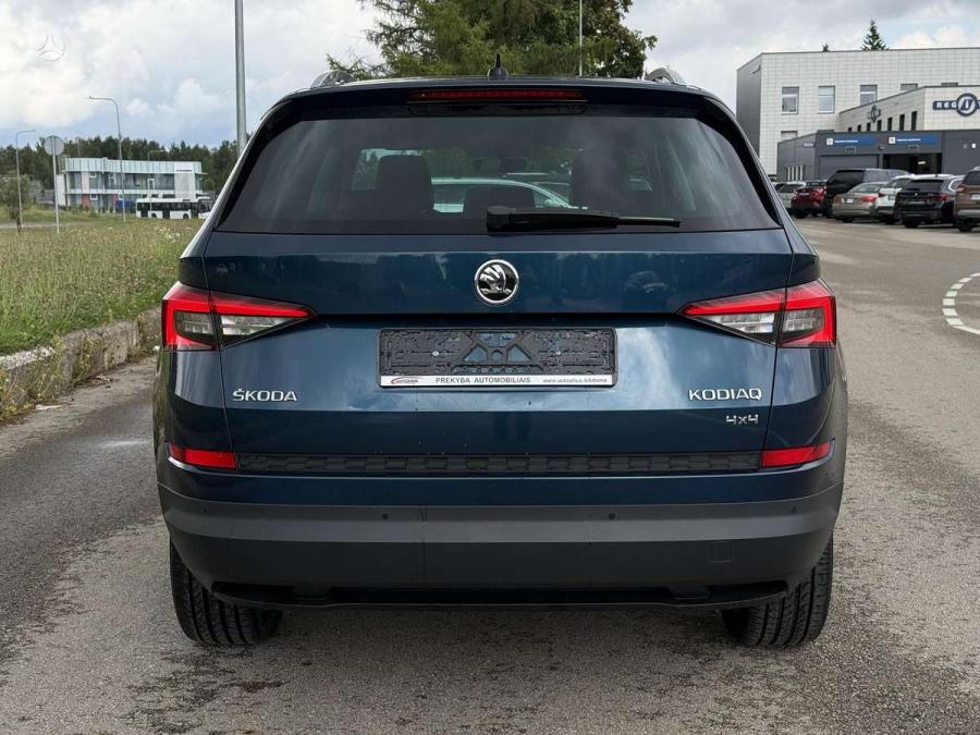Zaļš Skoda Kodiaq 2017 Panevēža, ar dzinēja tilpumu 1.97 L un nobraukumu 93 tūkst. km par 21800 €, foto 14 vietnē AUTOMOTO.COM.LV