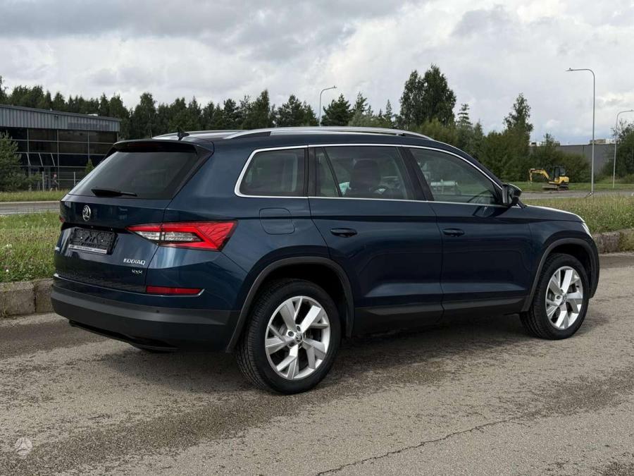 Zaļš Skoda Kodiaq 2017 Panevēža, ar dzinēja tilpumu 1.97 L un nobraukumu 93 tūkst. km par 21800 €, foto 19 vietnē AUTOMOTO.COM.LV
