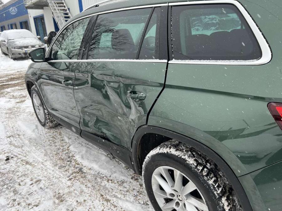 Zaļš Skoda Kodiaq 2020 Kauņa, ar dzinēja tilpumu 1.97 L un nobraukumu 171 tūkst. km par 16900 €, foto 6 vietnē AUTOMOTO.COM.LV