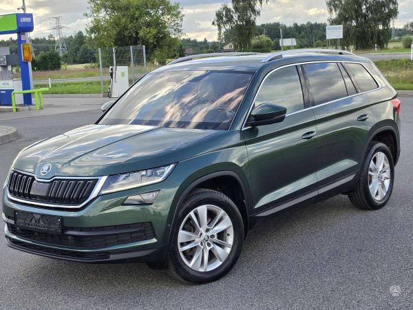 Green Skoda Kodiaq 2020 in Jonava, with an engine capacity of 2.00 L and mileage of 274 thousand km for 21900 €, photo 3 on AUTOMOTO.COM.LV