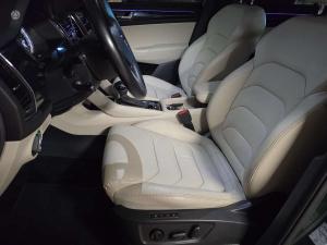 Green Skoda Kodiaq 2020 in Jonava, with an engine capacity of 2.00 L and mileage of 274 thousand km for 21900 €, photo 21 on AUTOMOTO.COM.LV