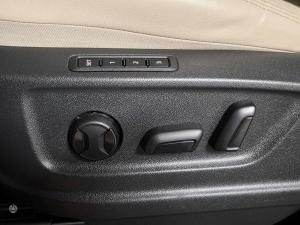 Green Skoda Kodiaq 2020 in Jonava, with an engine capacity of 2.00 L and mileage of 274 thousand km for 21900 €, photo 34 on AUTOMOTO.COM.LV
