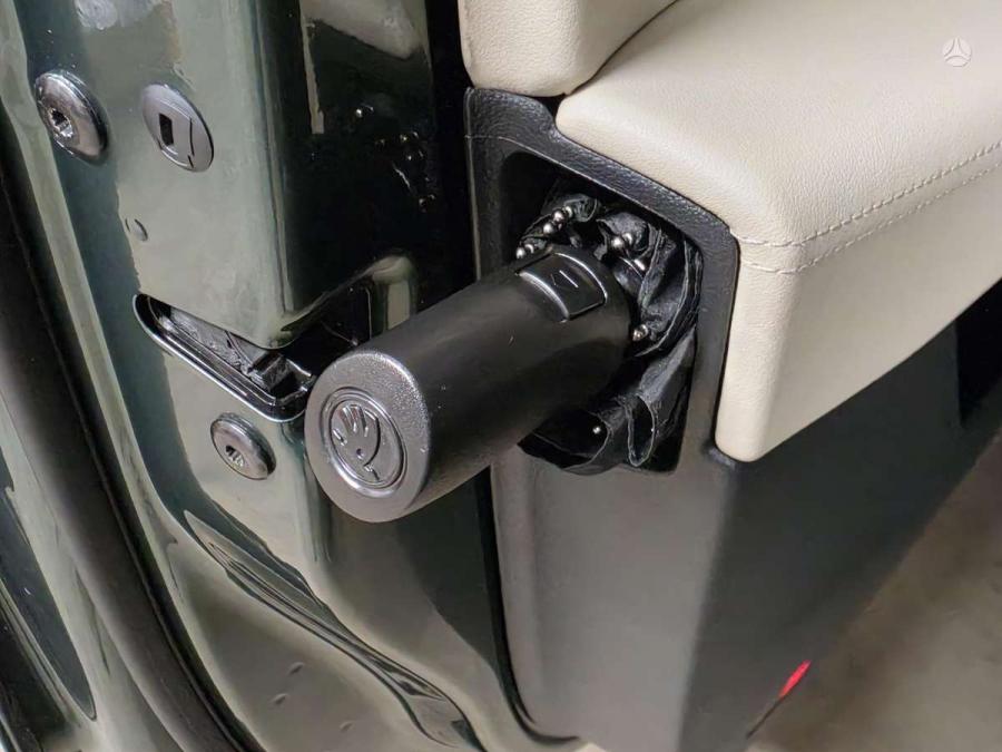 Green Skoda Kodiaq 2020 in Jonava, with an engine capacity of 2.00 L and mileage of 274 thousand km for 21900 €, photo 39 on AUTOMOTO.COM.LV