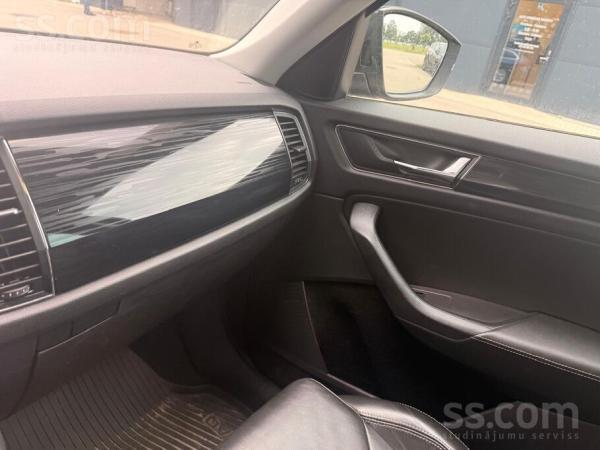 Green Skoda Kodiaq 2020 in Valmiera, with an engine capacity of 2.00 L and mileage of 278 thousand km for 18300 €, photo 10 on AUTOMOTO.COM.LV