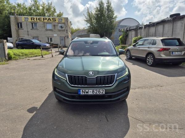 Zaļš Skoda Kodiaq 2020 Rīga, ar dzinēja tilpumu 2.00 L un nobraukumu 279 tūkst. km par 18890 €, foto 3 vietnē AUTOMOTO.COM.LV