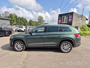 Zaļš Skoda Kodiaq 2020 Rīga, ar dzinēja tilpumu 2.00 L un nobraukumu 279 tūkst. km par 18890 €, foto 6 vietnē AUTOMOTO.COM.LV