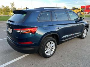 Green Skoda Kodiaq 2022 in Telschi, with an engine capacity of 1.97 L and mileage of 154 thousand km for 21850 €, photo 5 on AUTOMOTO.COM.LV