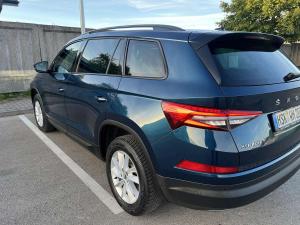 Green Skoda Kodiaq 2022 in Telschi, with an engine capacity of 1.97 L and mileage of 154 thousand km for 21850 €, photo 7 on AUTOMOTO.COM.LV