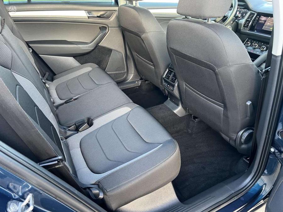 Green Skoda Kodiaq 2022 in Telschi, with an engine capacity of 1.97 L and mileage of 154 thousand km for 21850 €, photo 20 on AUTOMOTO.COM.LV