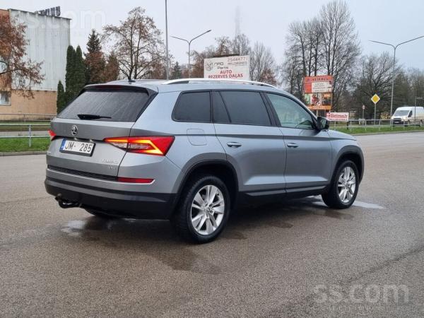 Pelēks Skoda Kodiaq 2017 Aizkraukle, ar dzinēja tilpumu 2.00 L un nobraukumu 182 tūkst. km par 21700 €, foto 7 vietnē AUTOMOTO.COM.LV
