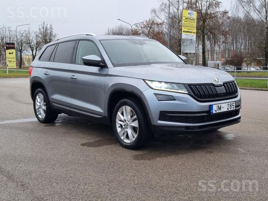Pelēks Skoda Kodiaq 2017 Aizkraukle, ar dzinēja tilpumu 2.00 L un nobraukumu 182 tūkst. km par 21700 €, foto 8 vietnē AUTOMOTO.COM.LV
