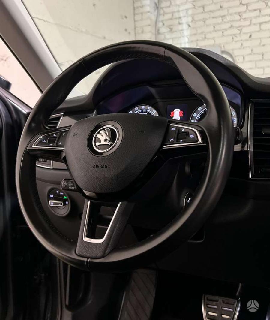 Pelēks Skoda Kodiaq 2017 Klaipėda, ar dzinēja tilpumu 1.97 L un nobraukumu 203 tūkst. km par 17999 €, foto 12 vietnē AUTOMOTO.COM.LV