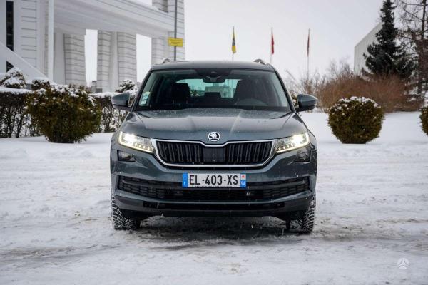 Grey Skoda Kodiaq 2017 in Elektrenai, with an engine capacity of 1.97 L and mileage of 250 thousand km for 17500 €, photo 2 on AUTOMOTO.COM.LV
