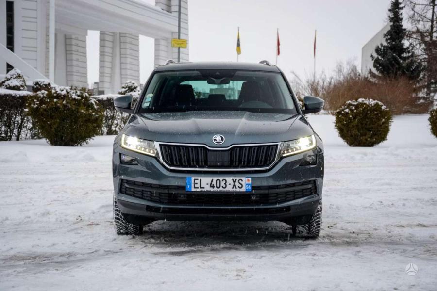 Grey Skoda Kodiaq 2017 in Elektrenai, with an engine capacity of 1.97 L and mileage of 250 thousand km for 17500 €, photo 2 on AUTOMOTO.COM.LV