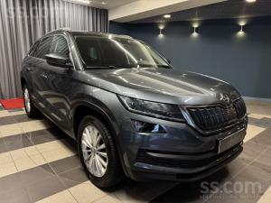 Grey Skoda Kodiaq 2017 in Riga, with an engine capacity of 1.40 L and mileage of 177 thousand km for 17990 €, photo 3 on AUTOMOTO.COM.LV