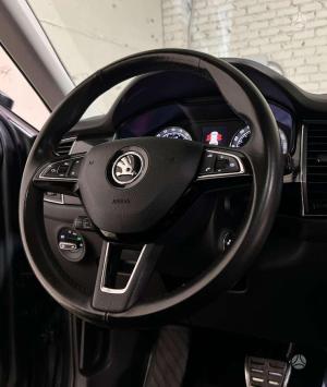 Pelēks Skoda Kodiaq 2017 Klaipėda, ar dzinēja tilpumu 1.97 L un nobraukumu 203 tūkst. km par 18999 €, foto 12 vietnē AUTOMOTO.COM.LV