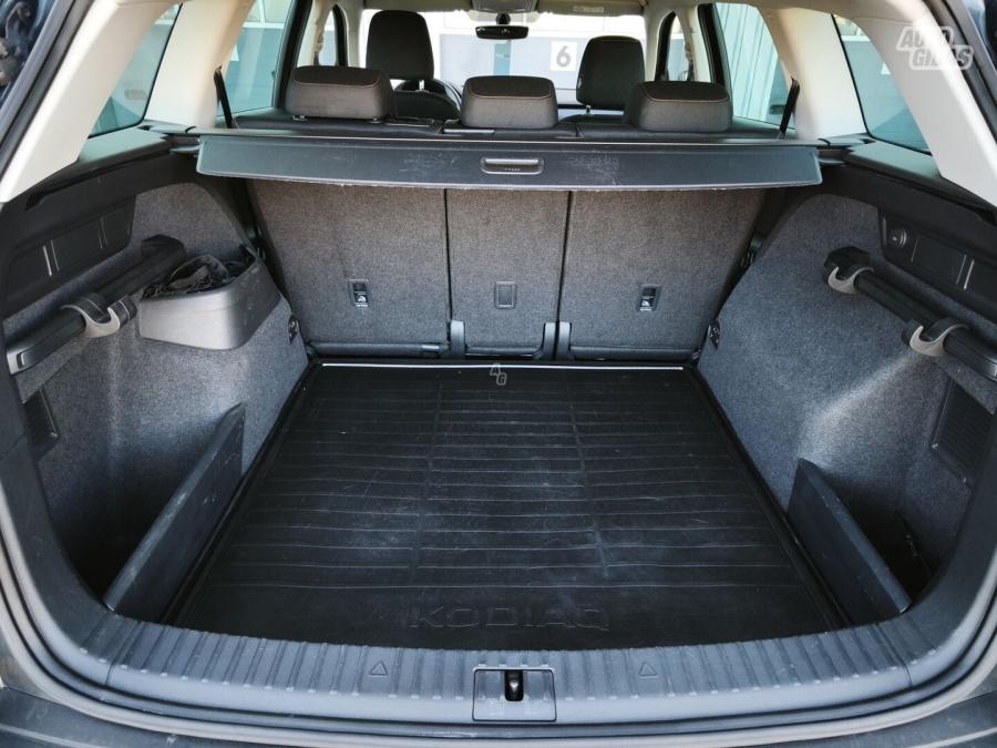 Pelēks Skoda Kodiaq 2017 Kauņa, ar dzinēja tilpumu 1.40 L un nobraukumu 123 tūkst. km par 19471 €, foto 12 vietnē AUTOMOTO.COM.LV