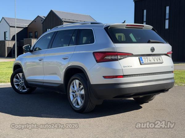Grey Skoda Kodiaq 2017 in Tallinn, with an engine capacity of 2.00 L and mileage of 200 thousand km for 19500 €, photo 2 on AUTOMOTO.COM.LV