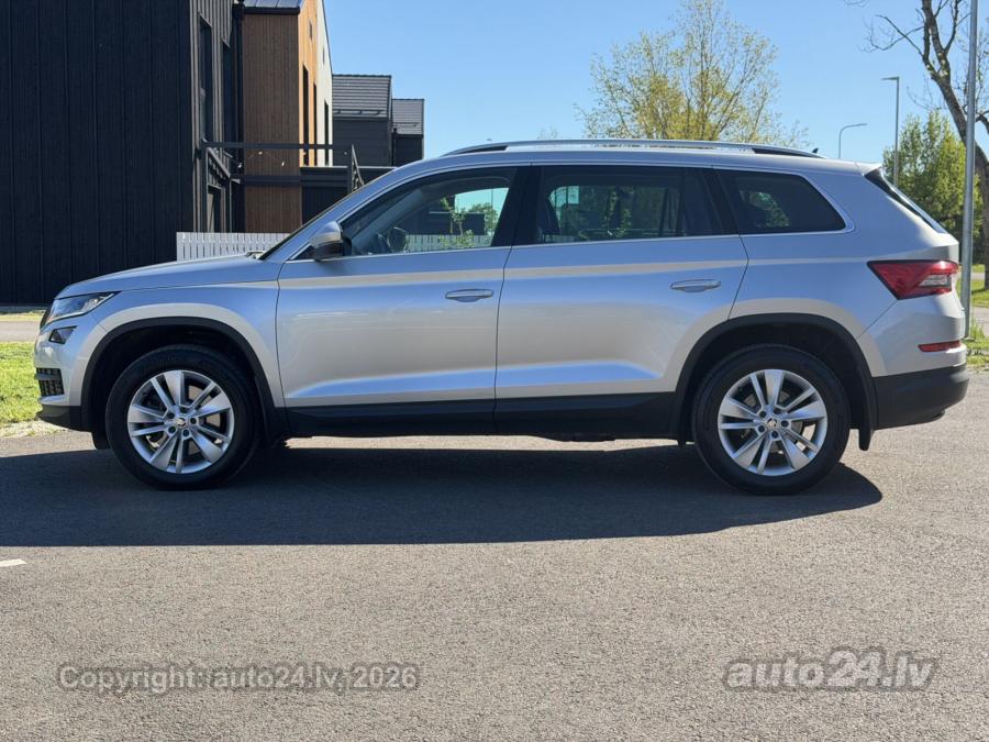 Grey Skoda Kodiaq 2017 in Tallinn, with an engine capacity of 2.00 L and mileage of 200 thousand km for 19500 €, photo 4 on AUTOMOTO.COM.LV