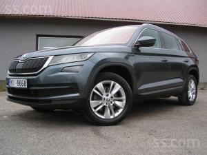Grey Skoda Kodiaq 2017 in Riga, with an engine capacity of 2.00 L and mileage of 0 thousand km for 16750 €, photo 10 on AUTOMOTO.COM.LV
