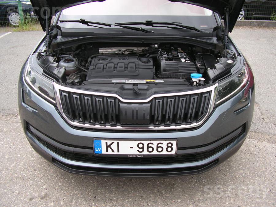 Grey Skoda Kodiaq 2017 in Riga, with an engine capacity of 2.00 L and mileage of 0 thousand km for 16750 €, photo 35 on AUTOMOTO.COM.LV