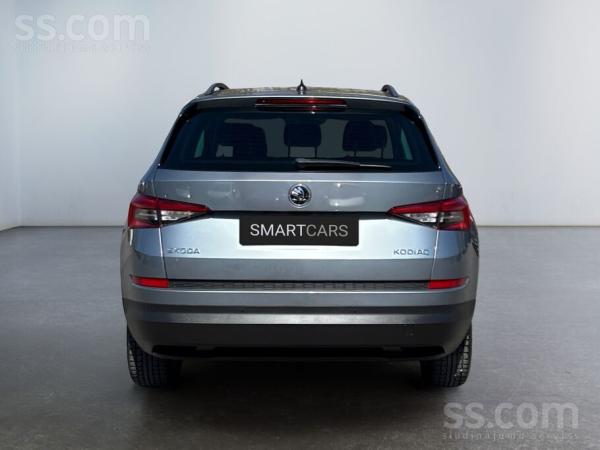 Pelēks Skoda Kodiaq 2017 Rīga, ar dzinēja tilpumu 1.40 L un nobraukumu 124 tūkst. km par 16690 €, foto 4 vietnē AUTOMOTO.COM.LV