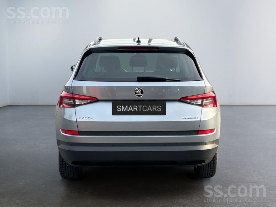 Pelēks Skoda Kodiaq 2017 Rīga, ar dzinēja tilpumu 1.40 L un nobraukumu 124 tūkst. km par 15970 €, foto 5 vietnē AUTOMOTO.COM.LV