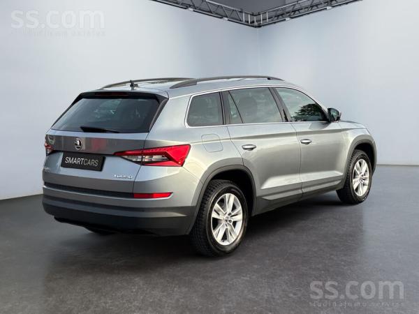 Skoda Kodiaq 2017 Rīga vietnē Pelēks Skoda Kodiaq 2017 Rīga, ar dzinēja tilpumu 1.40 L un nobraukumu 124 tūkst. km par 15970 €, foto 6 vietnē AUTOMOTO.COM.LV