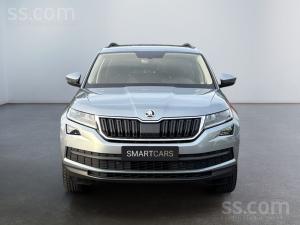 Pelēks Skoda Kodiaq 2017 Rīga, ar dzinēja tilpumu 1.40 L un nobraukumu 124 tūkst. km par 15970 €, foto 9 vietnē AUTOMOTO.COM.LV