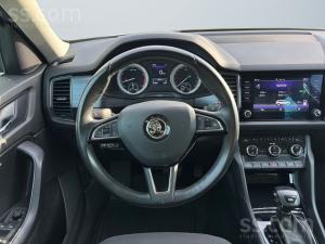 Pelēks Skoda Kodiaq 2017 Rīga, ar dzinēja tilpumu 1.40 L un nobraukumu 124 tūkst. km par 15970 €, foto 13 vietnē AUTOMOTO.COM.LV